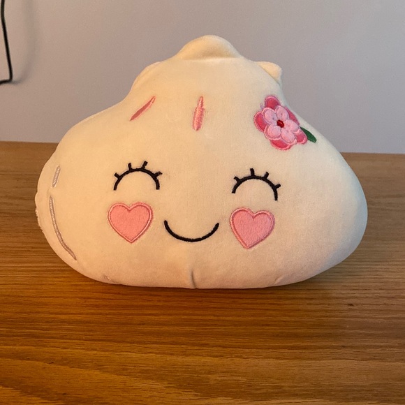 Toys | Mochi Stuffie | Poshmark